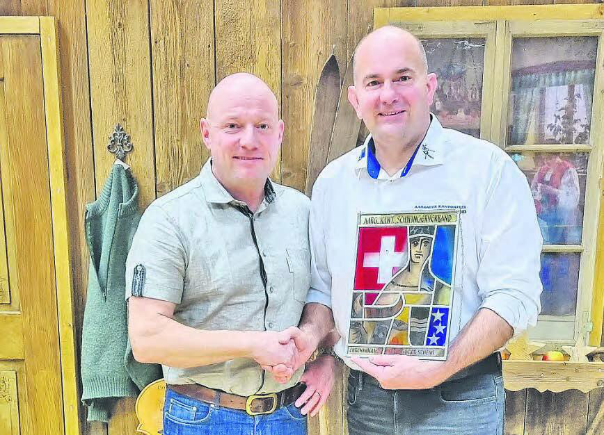 Roger Schenk neues Ehrenmitglied | Wynentaler Blatt